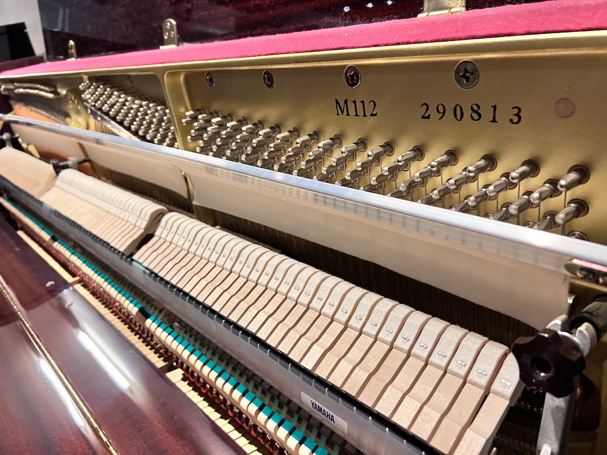 Yamaha M112 Upright Piano